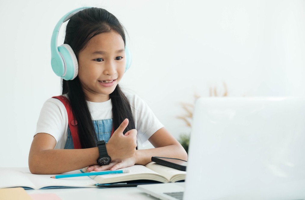 Discover the World with Michael Clay Thompson | Royal Fireworks Press